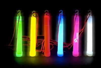 Non-Radioactive 6 Inch Glow Sticks in Assorted Colors Suitable for Camping