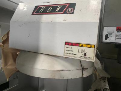 중국 24T 암 유형 ATC CNC 밀링 센터 초침 7.5Kw 서보 모터 스핀들 BT40 판매용