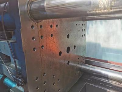 중국 변하기 쉬운 펌프와 함께 사용되는 168 톤 플라스틱 Chen Hsong 사출 성형 기계 판매용