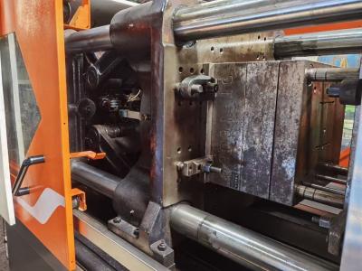 중국 전화 케이스 장난감을 위한 Chen Hsong 228ton 초침 플라스틱 사출 성형 기계 판매용