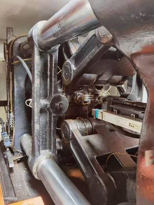 중국 전화 케이스 장난감을 위한 Chen Hsong 228ton 초침 플라스틱 사출 성형 기계 판매용