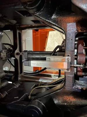 중국 전화 케이스 장난감을 위한 Chen Hsong 228ton 초침 플라스틱 사출 성형 기계 판매용