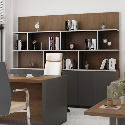 Cina Combinazione di armadi posteriori per ufficio Design multifunzionale in stile industriale leggero con bordi avvolti Esposizione di libri Armadio posteriore indipendente per ufficio in vendita