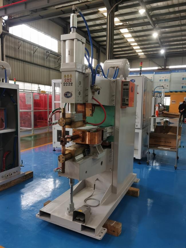 T joint projection welding machine