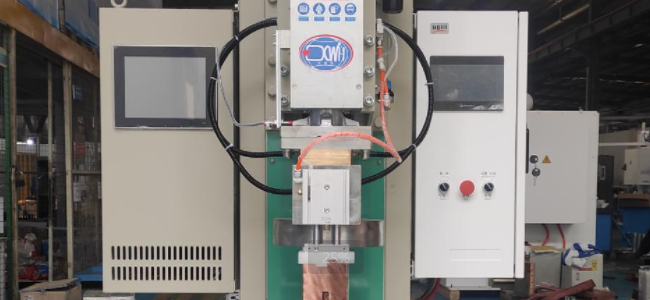 Automatic resistance projection welder detail image