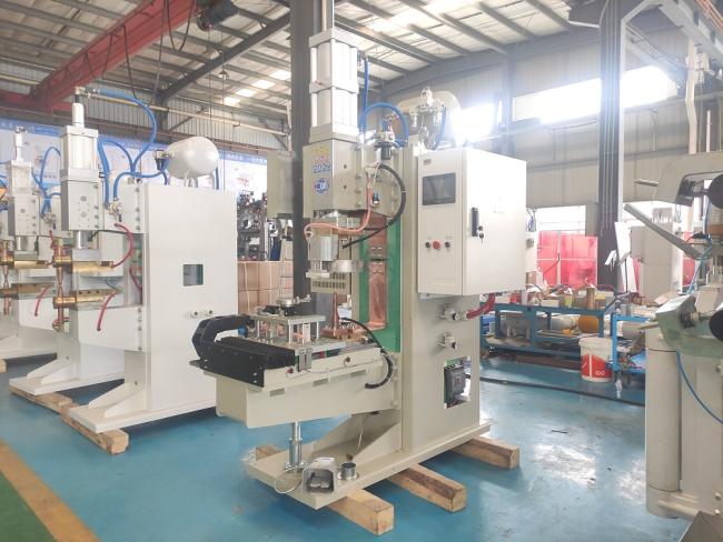 Automatic resistance projection welder scene image