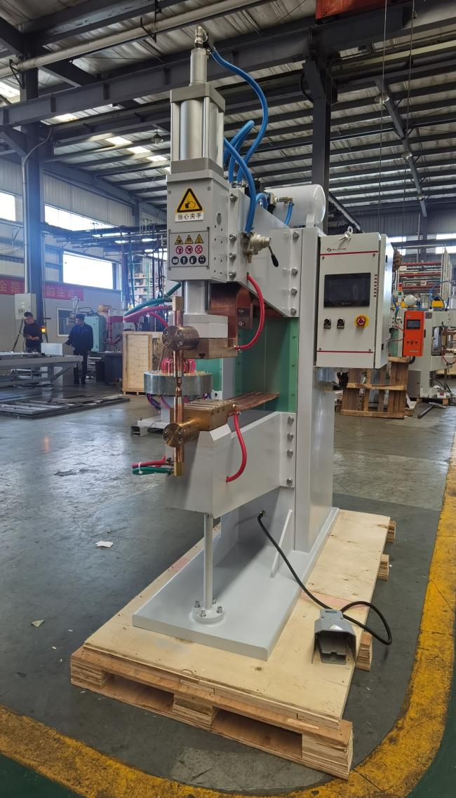 Upper electrode detail on industrial spot welder