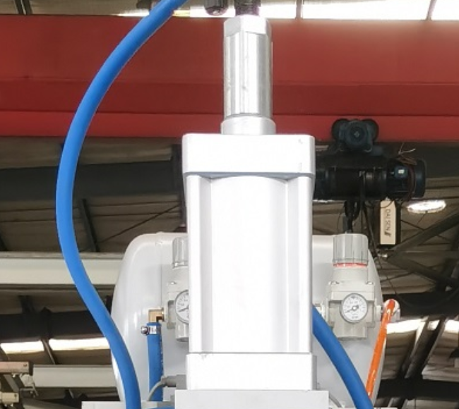 Pressure head adjustable speed component