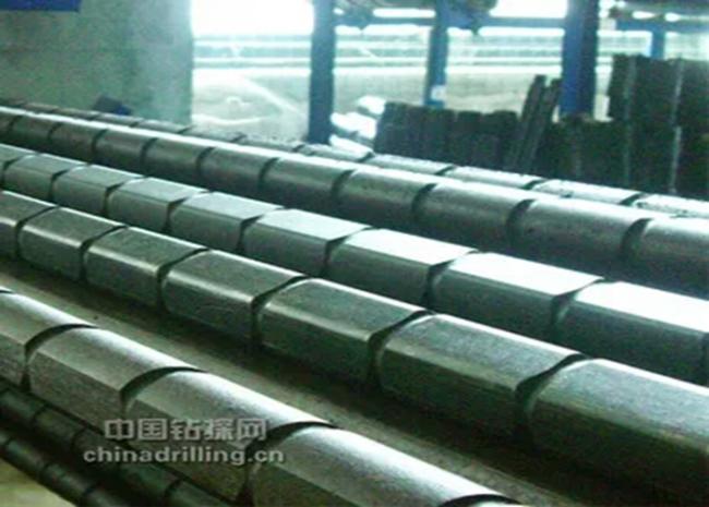 Geological HQ Hollow Drill Rod in drilling operation