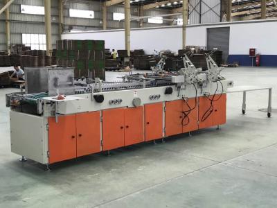 China 300g/M2 kartondoos die Machine Elektrische Gedreven Sinaasappel voor Golfdoos lijmen Te koop