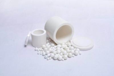 Китай Консервные банки Zirconia керамические и керамические шарики для части мельниц шарика звезды лаборатории основной продается