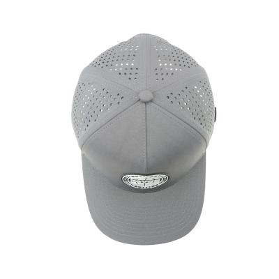 Chine Chapeau à 5 panneaux Four Seasons avec logo PVC en caoutchouc personnalisé et conception de découpe laser étanche à vendre