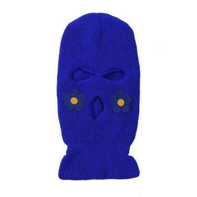 Chine Logo personnalisé Fleur brodée en tricot Masque de ski à balaclava pour les activités hivernales à vendre