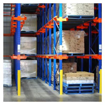 Cina Heavy Duty Warehouse Storage Steel Drive In Racking With CE ISO Certificate in vendita