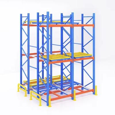 Cina Heavy Duty Push Back Pallet Racks Customized For Warehouse Storage in vendita