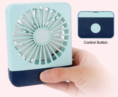 China Vierkante Lijst 5V Mini Usb Desk Fan 9.5*12CM met 4 Snelheidsniveaus Te koop