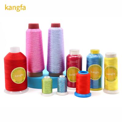 Cina Filato ricamato in poliestere da 5000 yard in colore tinto perfetto per progetti di cucitura incrociata in vendita