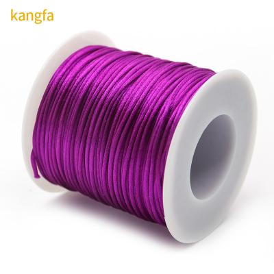 Cina 0.8mm filo di cordone di nylon protetto UV per la treccatura di braccialetti di macrame di nodo cinese in vendita