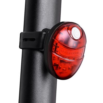 Cina Luce ricaricabile della coda della bicicletta del Usb dei bambini della luce della bicicletta di induzione LED del freno di guida di notte in vendita