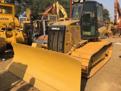 Chine La voie hydraulique utilisée de Caterpillar D5K a employé Cat Bulldozer Operating Weight 9408KG à vendre