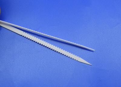 Cina Durezza ceramica di Pin Needles High Strength High dello scaffale di biossido di zirconio ISO9001 in vendita