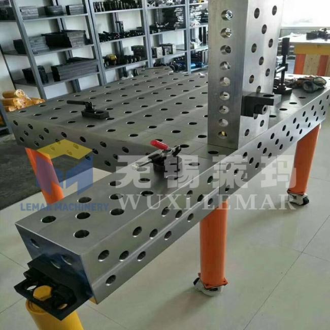 D28 welding table in use