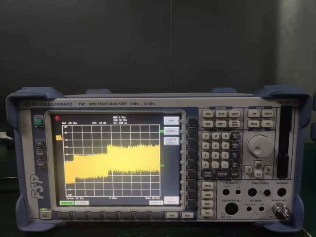 Close-up of control panel on R&S FSP40 analyzer