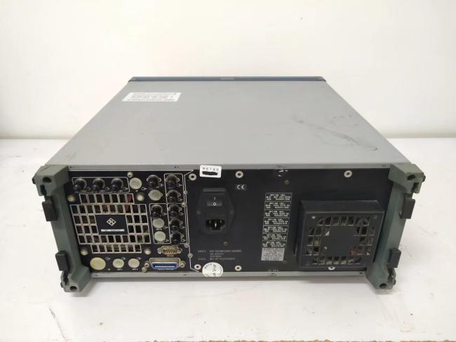 Rohde & Schwarz R&S SME06 Signal Generator rear panel view