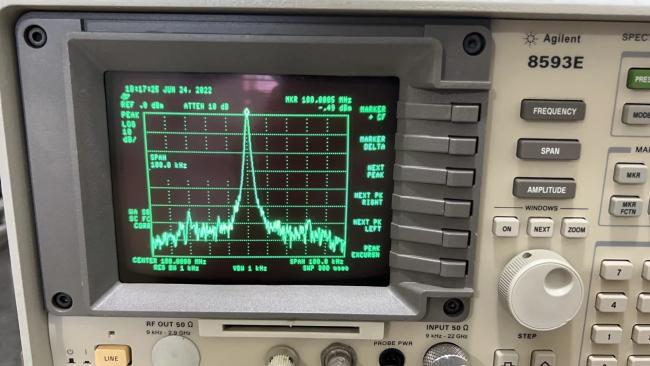 Agilent 8593E side view showing ports and connectors