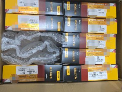 中国 Fluke 117/117C True-RMS デジタルマルチメーター、VoltAlert、AutoV/LoZ、6000カウントバックライトディスプレイ、CAT III 600V、電気技師向け 販売のため