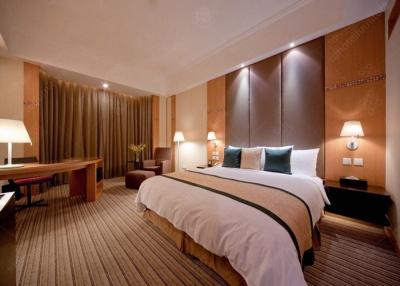 Cina Letti di vetro della mobilia della camera da letto dell'albergo di lusso moderno di Holiday Inn rispettosi dell'ambiente in vendita