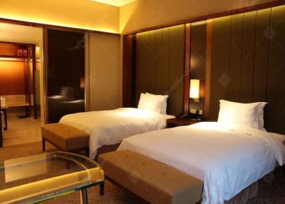 Cina La mobilia classica della camera da letto dell'hotel di 4 stelle mette/letto matrimoniale comodo in vendita