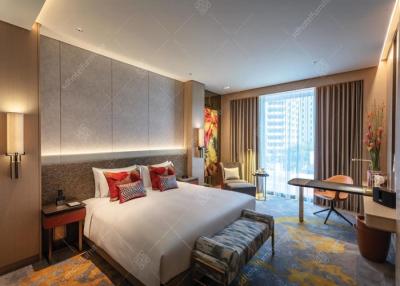 Cina Legno solido + compensato + MDF moderni degli insiemi di camera da letto dell'appartamento della mobilia dell'hotel coperto in vendita