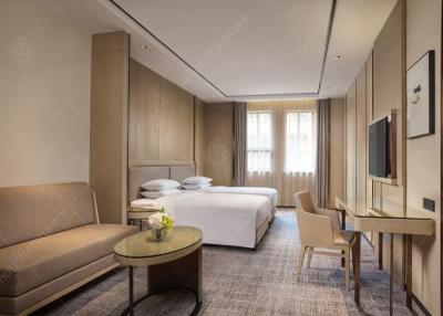 Cina Mobilia standard semplice della camera da letto dell'hotel con l'insieme del sofà ed il supporto della TV in vendita