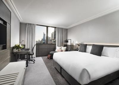 Cina La mobilia moderna della camera da letto del residence del pannello semplice mette il legno solido in vendita