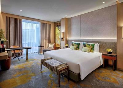 Cina Insiemi della mobilia della camera da letto dell'hotel di boutique della base di legno solido ricoperti con tessuto in vendita