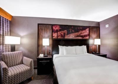 Cina La mobilia di lusso della camera da letto dell'hotel di arte mette con la sedia/Tabella del caffè in vendita