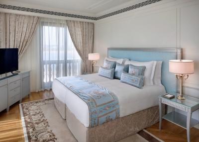 Cina La mobilia bianca classica dell'appartamento dell'hotel di colore mette il pannello del compensato in vendita