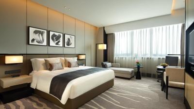 Cina Mobilia specializzata ISO9001 stabilito, SGS, FSC, certificati della camera da letto di stile dell'hotel della CCE in vendita
