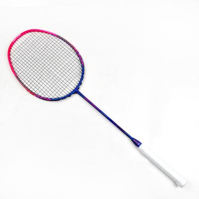 China Raquete da raquete de badminton da fibra do carbono da pena com as petecas 3in1 à venda