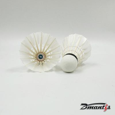 Cina Classe C Allenamento a piume d'oca Shuttlecock di badminton Shuttlecock più venduti Shuttlecock per sport di badminton Shuttle di alta qualità in vendita