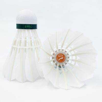 中国 Anyball 222 Factory Supply Durable Goose Feather Badminton Shuttlecock Shuttlecock 販売のため