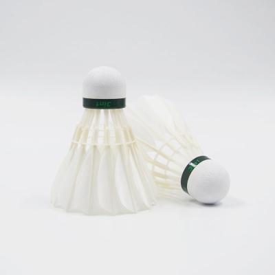 中国 Dmantis D60 Professional Sport Great Duck Feather Badminton Shuttlecock High Quality Feathers 販売のため