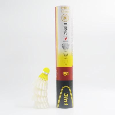 Cina Navette stabili e robuste per il badminton ad alta velocità per sport interni e esterni in vendita