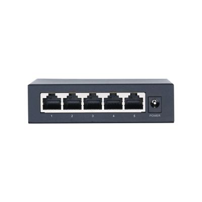 Cina 4 porto 1x10/100mbps del commutatore 100M Poe Switch 4x10/100mbps POE di poe del porto sul porto di collegamento per la macchina fotografica del IP in vendita