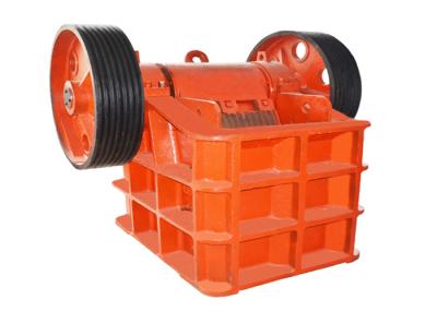 중국 30kw Roller Mobile Jaw Rock Crusher For Clay Brick Making 판매용