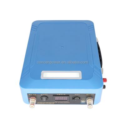 中国 12.8V Portable Solar Power Station Pure Sine Wave With LiFePO4 Battery 販売のため