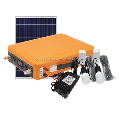 中国 Plastic Portable Solar Power Station Professional Off Grid Station 販売のため