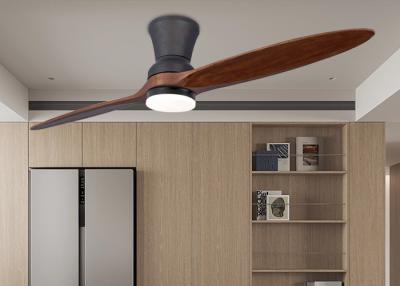 Cina Due famiglia di legno solida della lampada 110V del fan del salone integrata soffitto della foglia in vendita