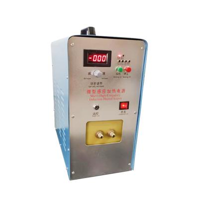 Chine petit four de fonte d'or de l'induction 2kg 15kw pour l'or de ruban à vendre